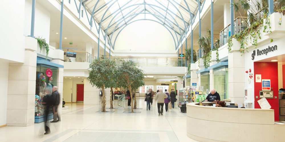 St James's Live Course